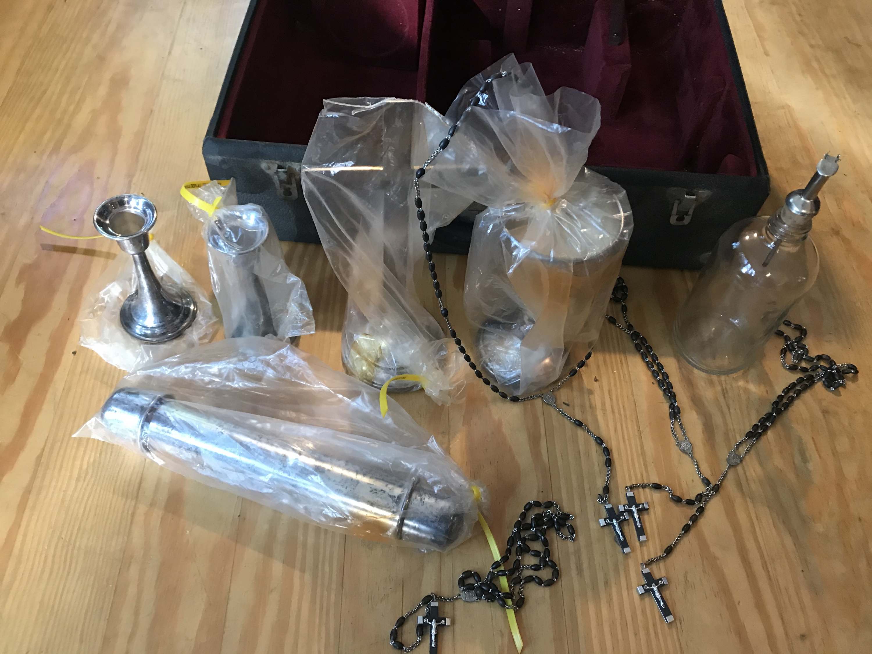 WW2 Chaplains kit or briefcase - CHAPLAIN CORPS - U.S. Militaria Forum