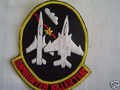 Col. Thomas Coady Vietnam F-105 Pilot - FLIGHT CLOTHING - U.S ...