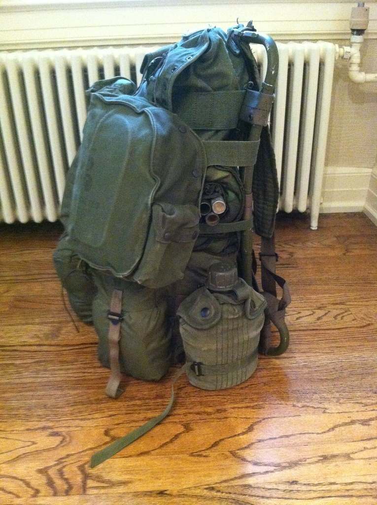 My Vietnam Era LW Rucksack Set up - FIELD & PERSONAL GEAR SECTION - U.S ...