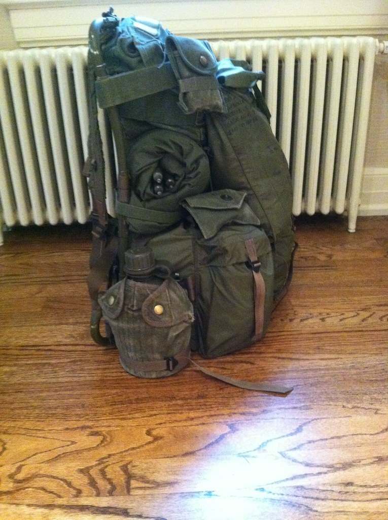 My Vietnam Era LW Rucksack Set up - FIELD & PERSONAL GEAR SECTION - U.S ...