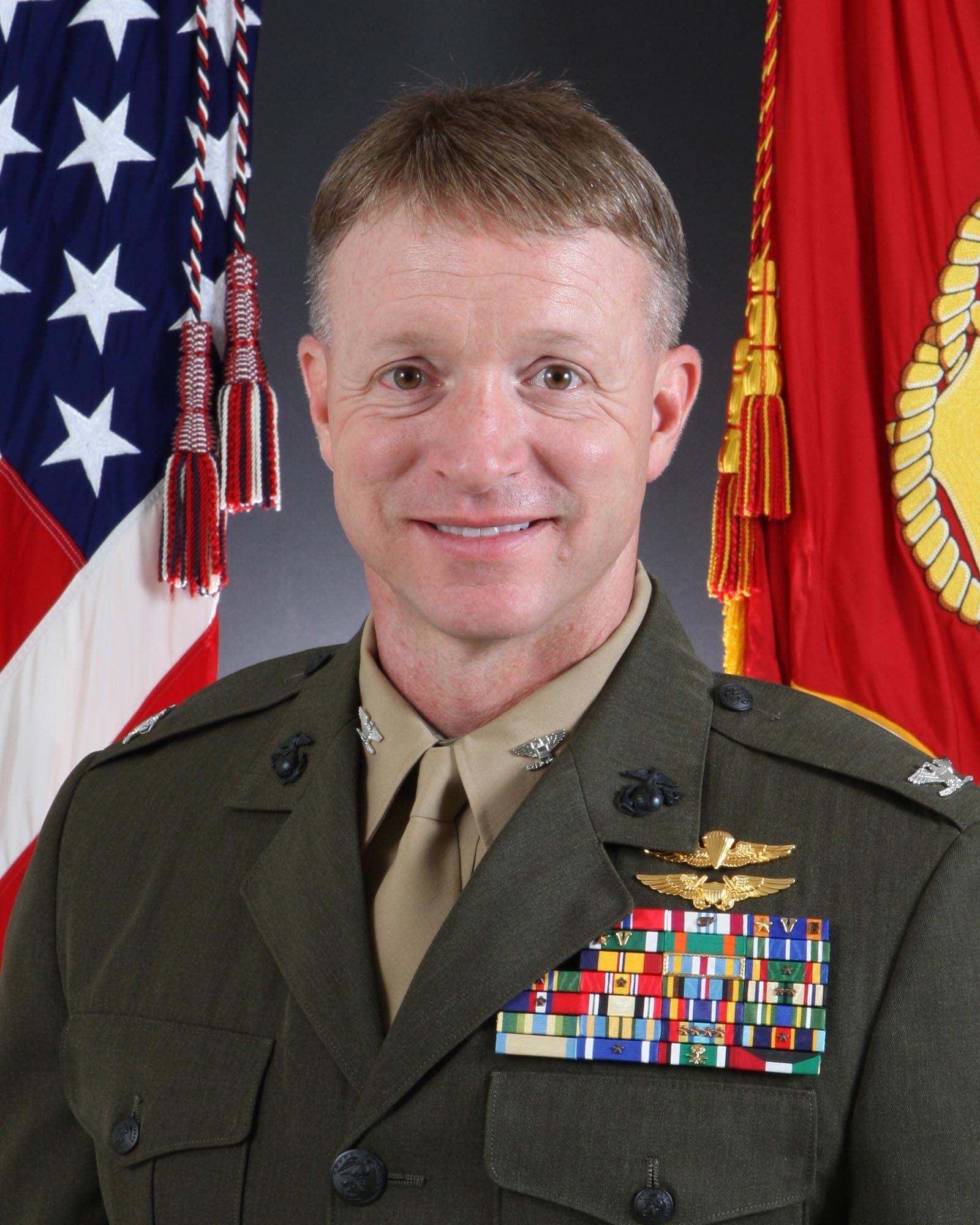 Multiple winged badges on a Marine? - UNIFORMS - U.S. Militaria Forum