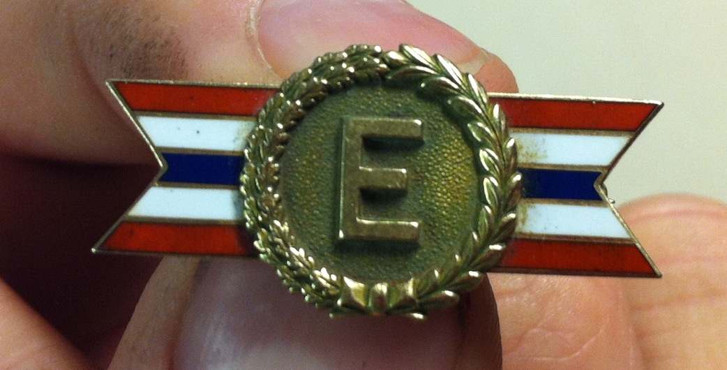 Army-Navy "E" Award - HOMEFRONT & THE WAR EFFORT - U.S. Militaria Forum
