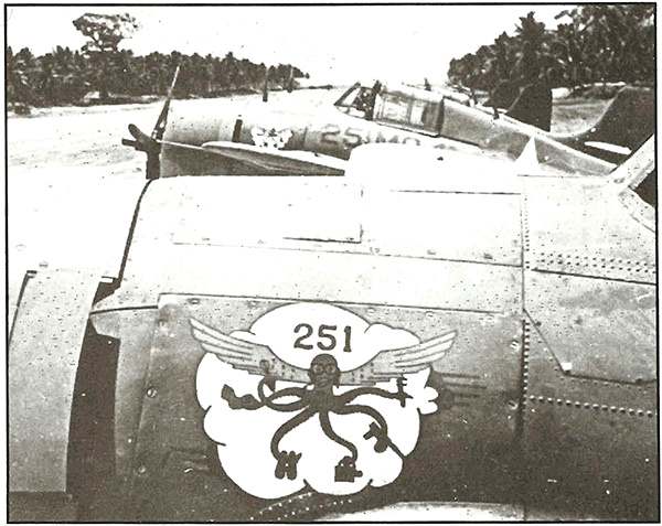 VMO-251 / VMF-251 - WALIKA'S USMC SQUADRON PATCHES - U.S. Militaria Forum