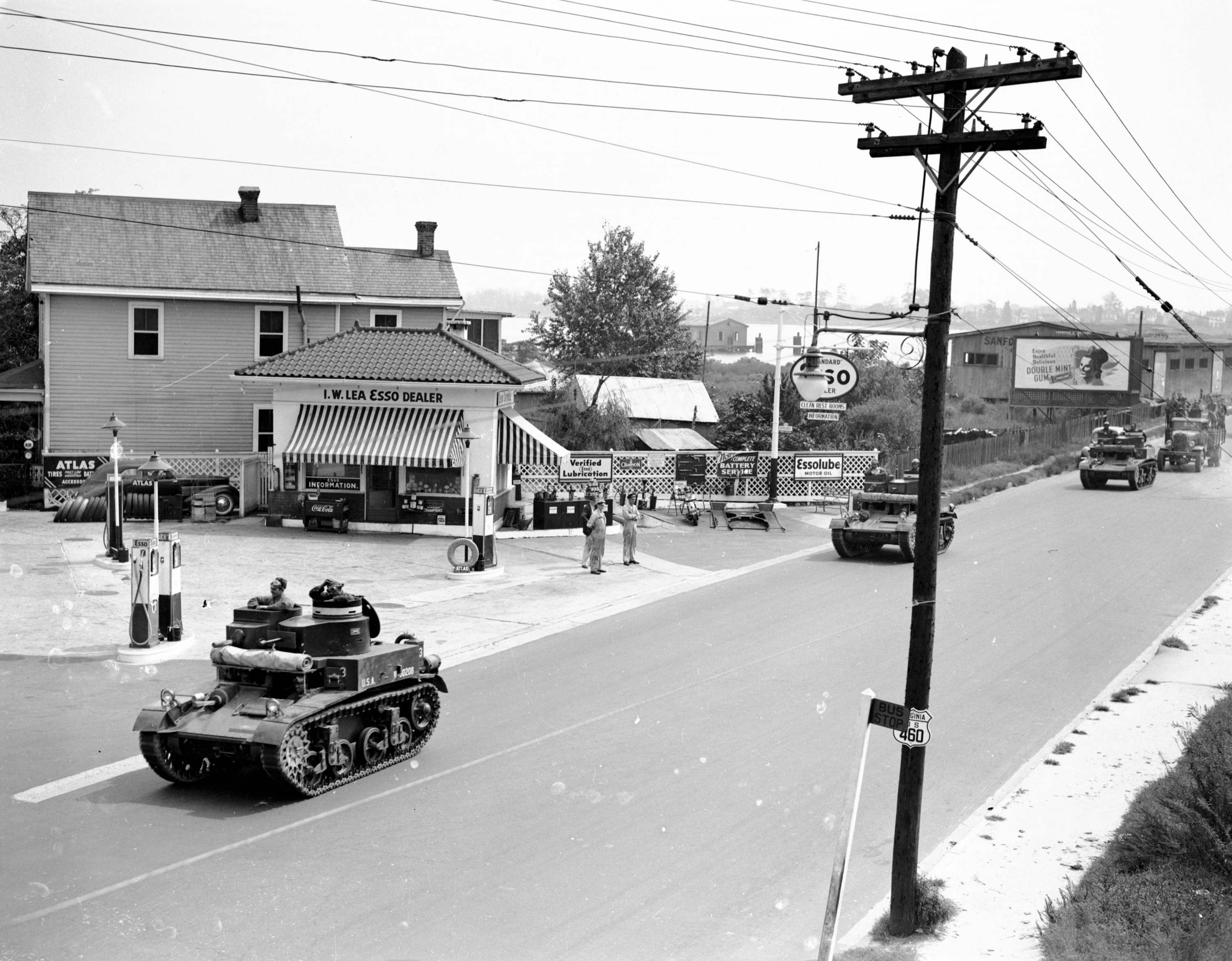 1930's Tank photos - MILITARY VEHICLES - U.S. Militaria Forum
