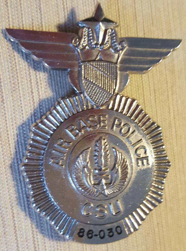 DoD & CIVILIAN GUARD BADGES - BADGES, AWARDS, DUI, AND COLLAR BRASS - U ...