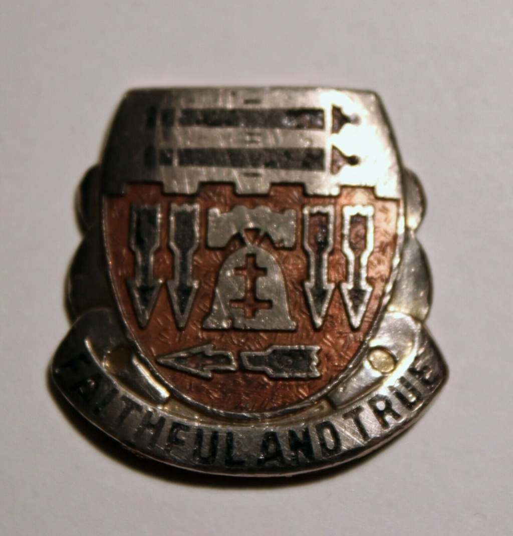 crest to identify - DISTINCTIVE UNIT INSIGNIA / UNIT CRESTS - U.S ...