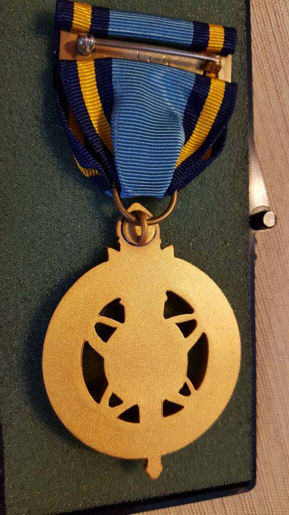 INTELLIGENCE MEDALS - MEDALS & DECORATIONS - U.S. Militaria Forum