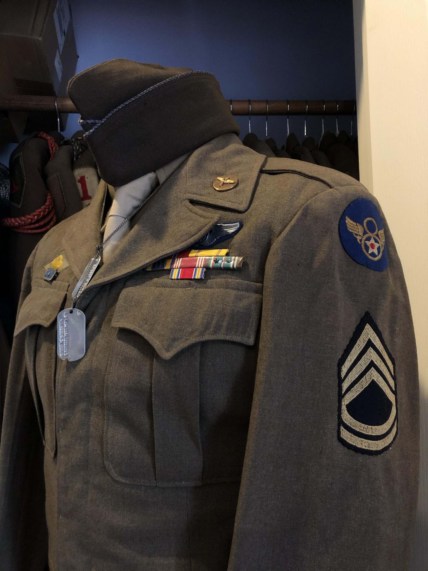 Uniform grouping of 96th BG, 339th BS Top Gunner - UNIFORMS - U.S ...