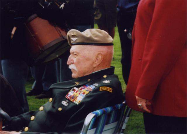 Largest Ribbon Rack You've Ever Seen/Owned? - MEDALS & DECORATIONS - U ...