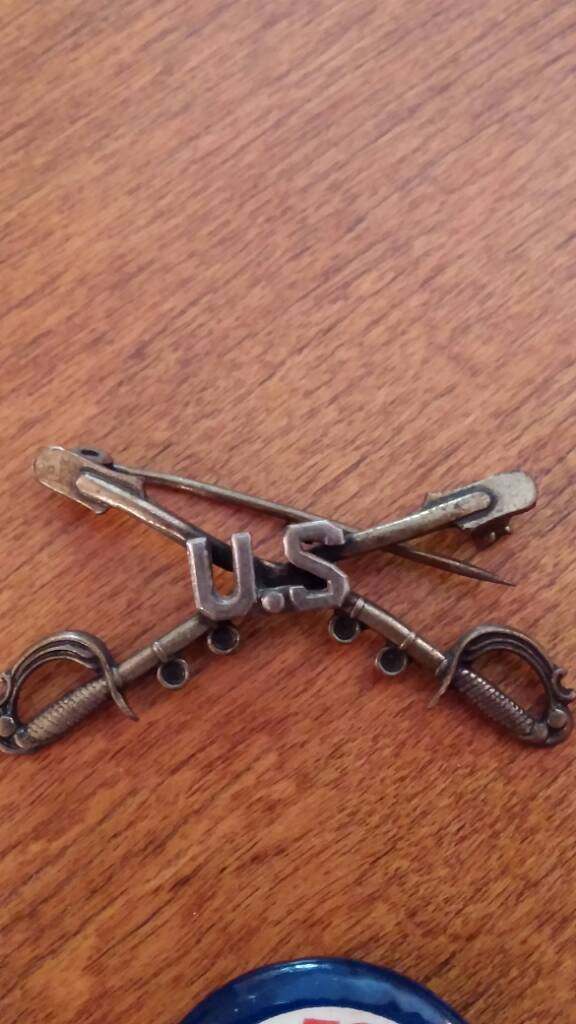 Todays collection of WW1 pins - HOMEFRONT & THE WAR EFFORT - U.S ...