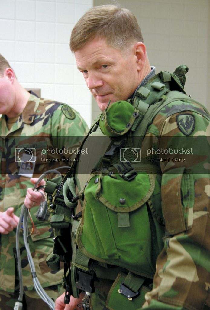 US Army Aviation Life Support Equipment - Page 3 - FLYING HELMETS AND ...