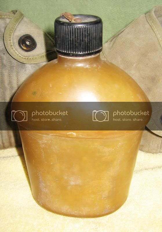 1943 dated Ethocel Canteen - FIELD & PERSONAL GEAR SECTION - U.S ...