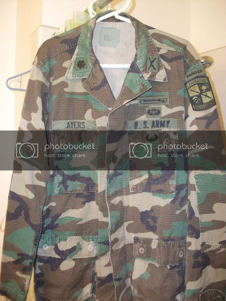 Uniform ID Help! - CAMOUFLAGE UNIFORMS - U.S. Militaria Forum