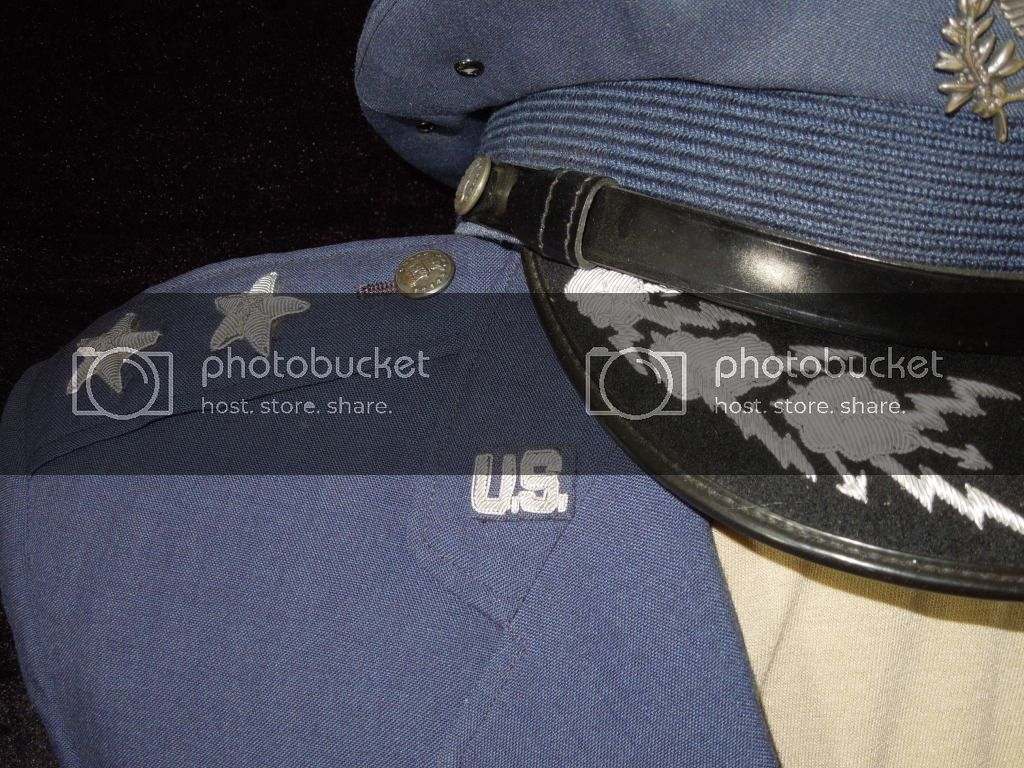 USAF Major General's Uniform and Dress Cap - UNIFORMS - U.S. Militaria ...
