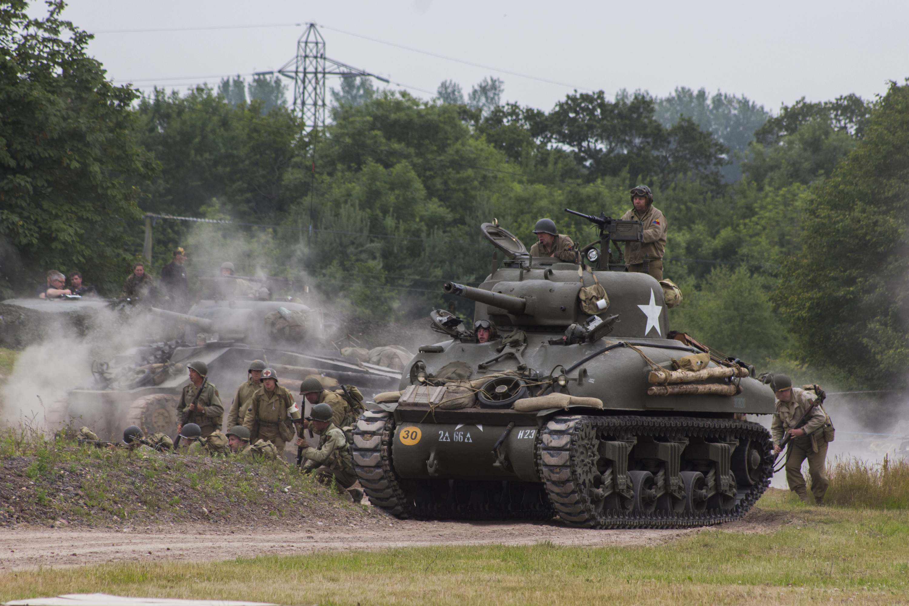 Tankfest Presents 'Fury' - REENACTING GROUPS & REPRO GEAR - U.S ...