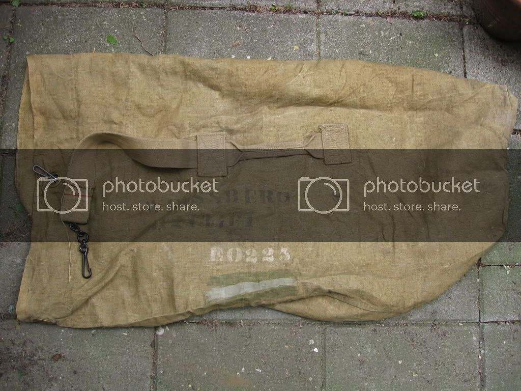 US WWII Duffel Bag, British Made? - FIELD & PERSONAL GEAR SECTION - U.S ...