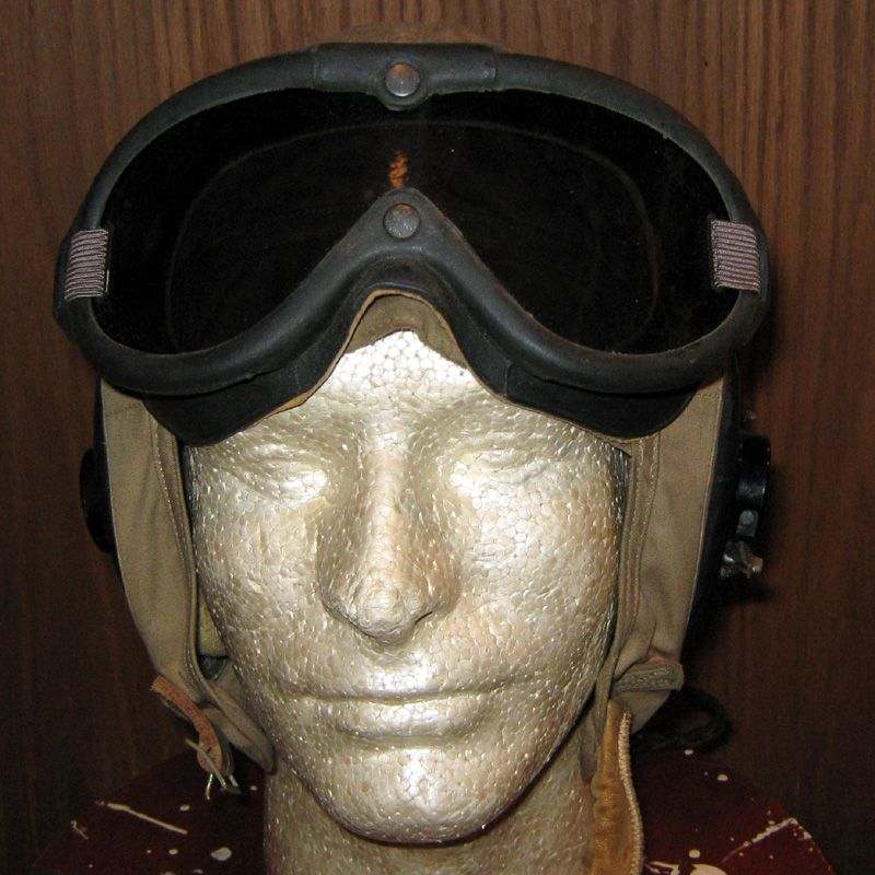 Helldiver pilot's helmet - FLYING HELMETS AND ACCESSORIES - U.S ...