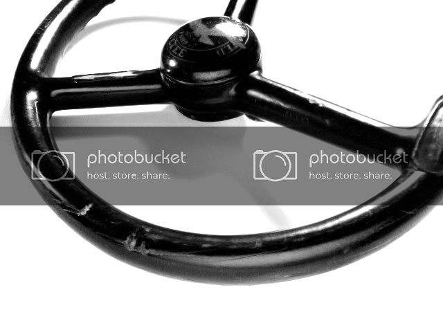 B-24 control wheel - MILITARY AIRCRAFT & AVIATION - U.S. Militaria Forum