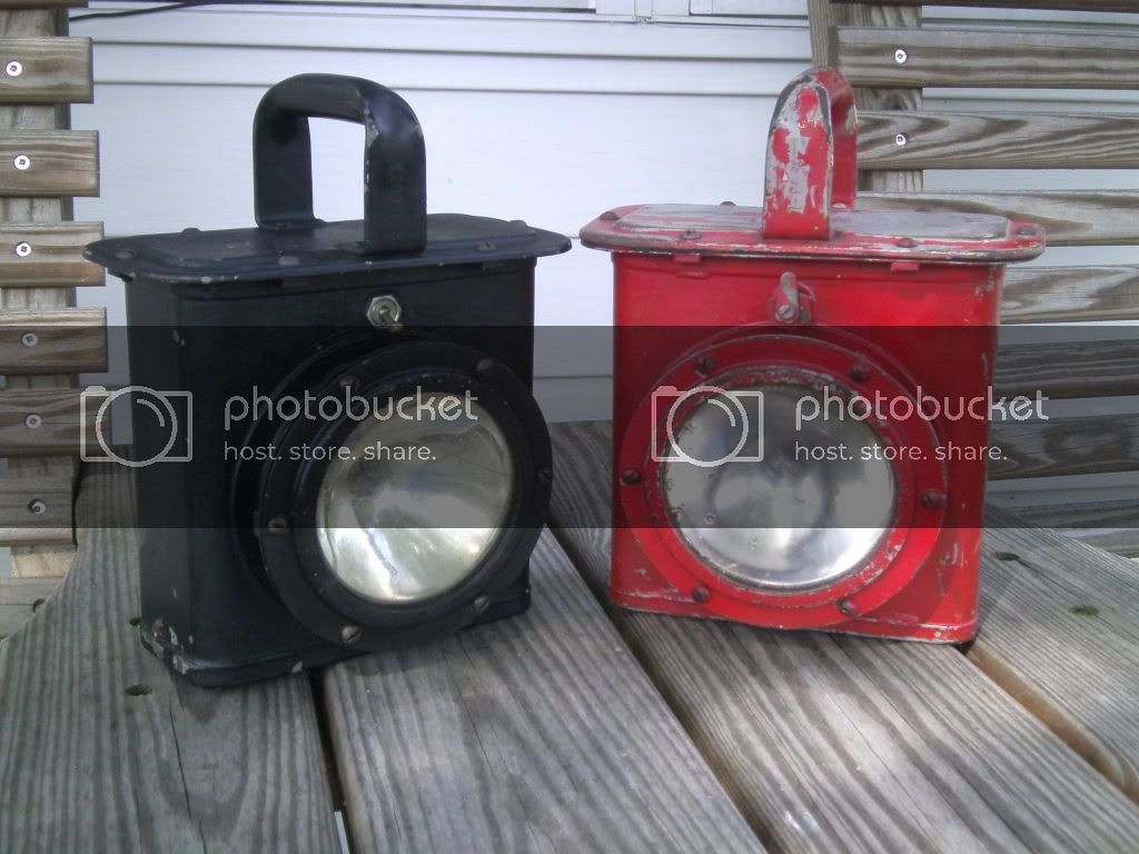 Navy battle lanterns - NAVAL SEA SERVICE GEAR - SHIPBOARD, SUBMARINE ...