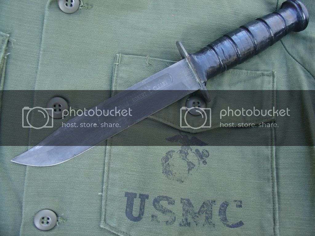 "Ka-Bar" presented by the Sgt Mjr of the USMC - EDGED WEAPONS - U.S ...