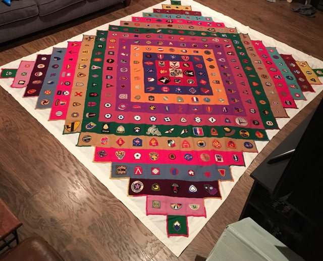 My great grandma's WWII quilt - CAN YOU IDENTIFY THIS PATCH? - U.S ...