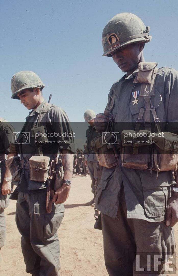 2/503/173 Airborne 1965/66 - REENACTING GROUPS & REPRO GEAR - U.S ...