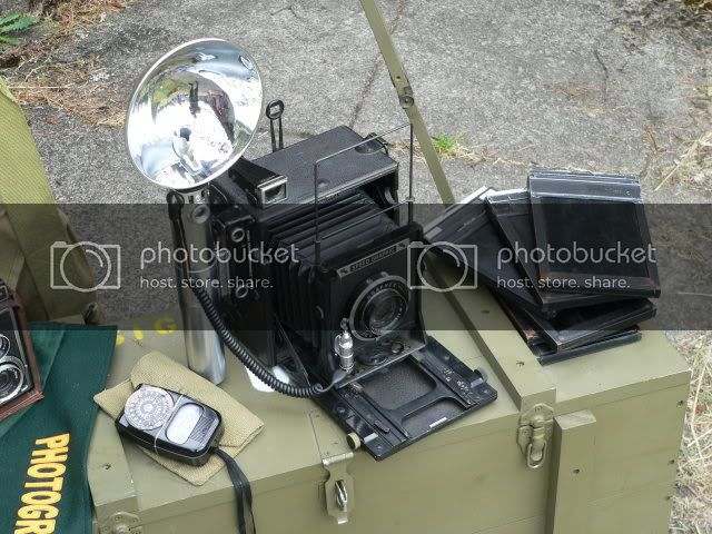 Speed Graphic Graflex 4X5 combat cameras - FIELD & PERSONAL GEAR SECTION - U.S. Militaria Forum