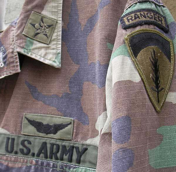 current issue BDU tops with all insignia - CAMOUFLAGE UNIFORMS - U.S ...
