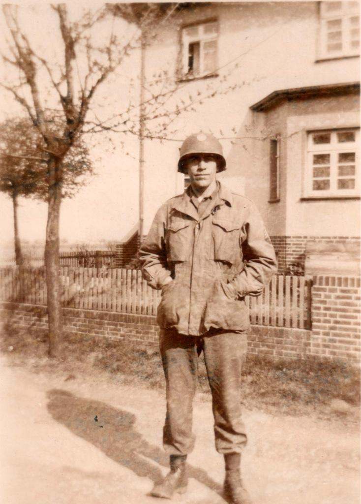 Large 84th Division Uniform grouping with bringbacks - GROUPINGS PAGE ...