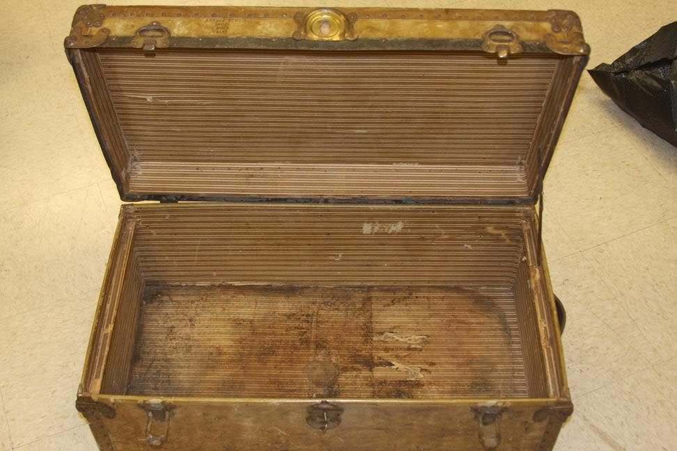 WWI Hand Painted Foot Locker - FIELD & PERSONAL GEAR SECTION - U.S ...