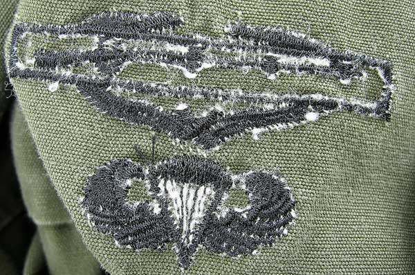 Strange fake US Army shirt - UNIFORMS - U.S. Militaria Forum