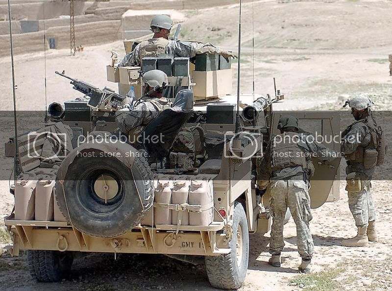 VS-17/GVX Signal panel in use in OIF/OEF - FIELD & PERSONAL GEAR ...