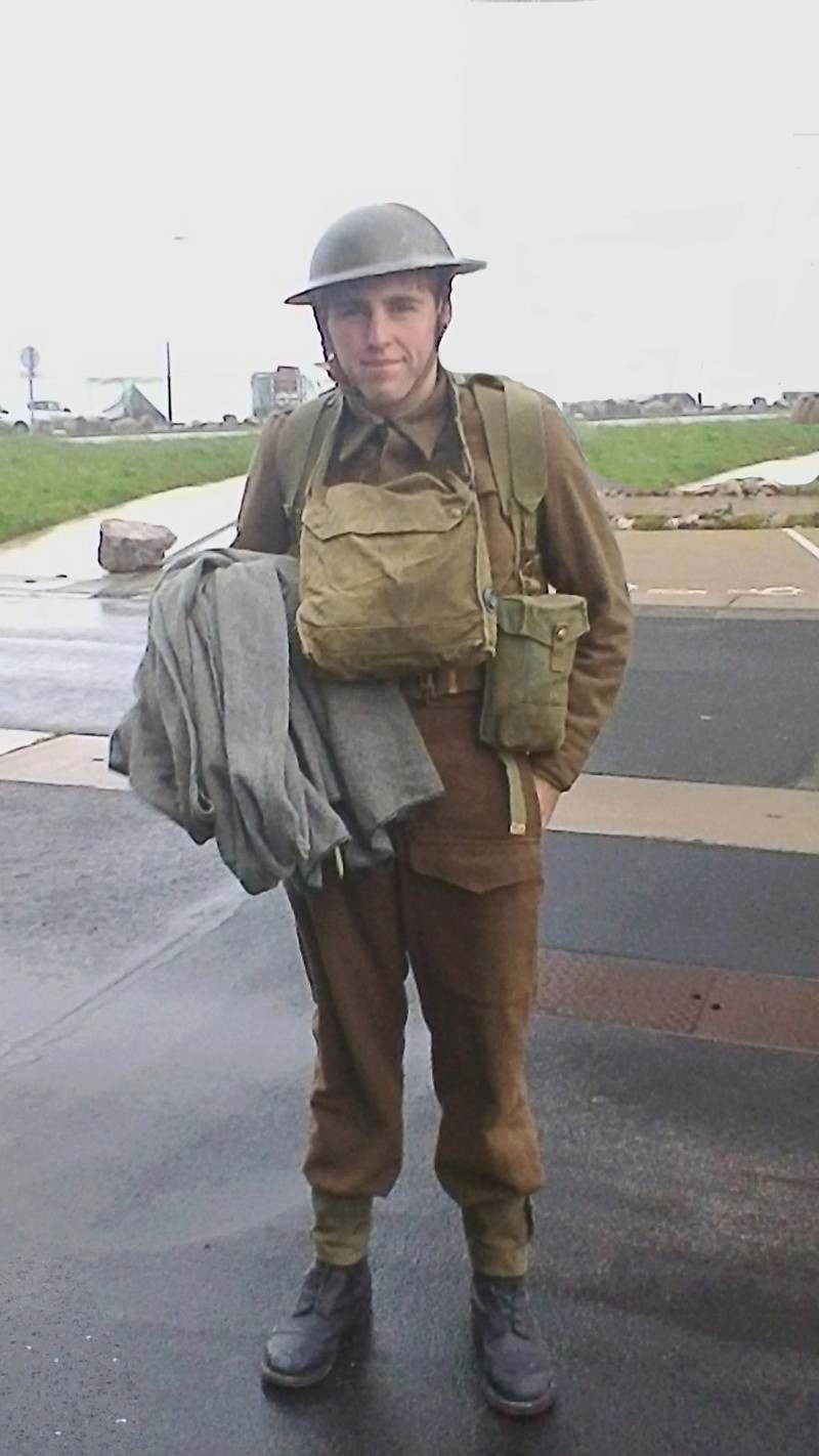 "Dunkirk" movie - Warner Bros - Christopher Nolan - MOVIE & TV REVIEWS ...