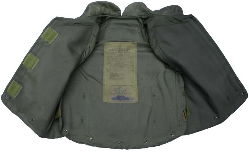 Green PASGT flak jacket - NOT camouflaged ? - BODY ARMOR - U.S ...