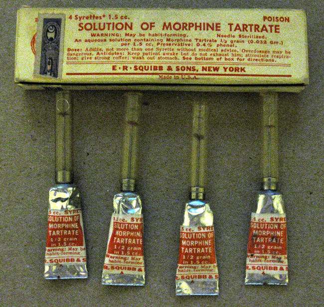 Parachute First Aid Packet - MEDICAL CORPS - U.S. Militaria Forum