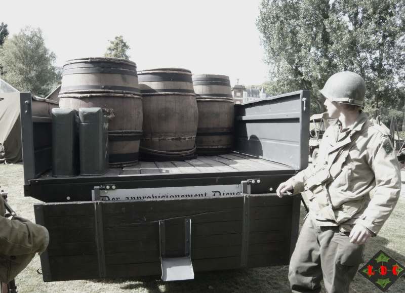 4th Infantry on the way to Paris August 1944 - REENACTING GROUPS ...