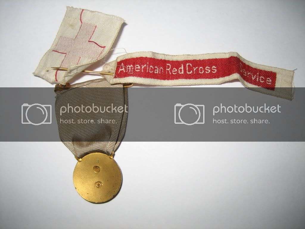Red Cross Pin and Ribbon WW1 or WW2 - HOMEFRONT & THE WAR EFFORT - U.S ...