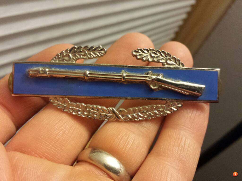 Is this a German made CIB? - COMBAT / EXPERT INFANTRY BADGE - U.S ...