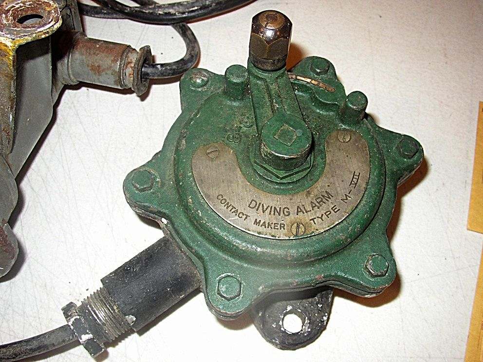 World War 2 Era Submarine Alarm Systems - MILITARY SHIPS AND VESSELS ...