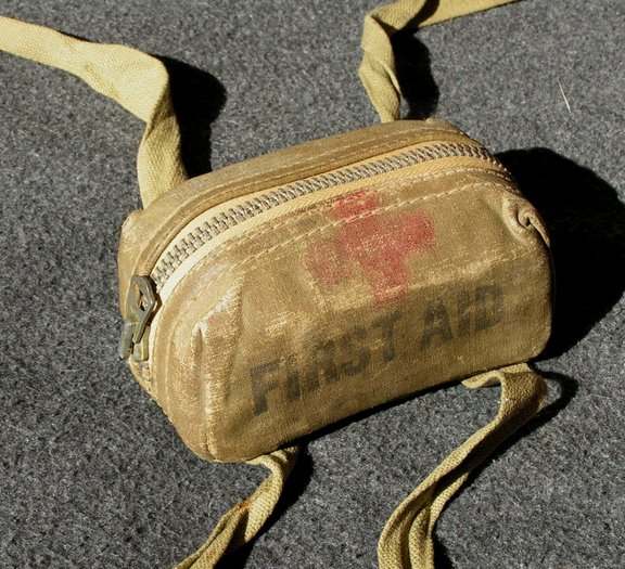 Parachute First Aid Packets - MEDICAL CORPS - U.S. Militaria Forum