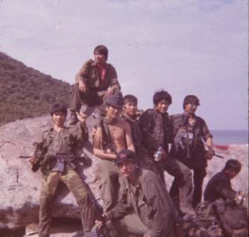 Vietnam camo SOG or SF jacket - Page 3 - CAMOUFLAGE UNIFORMS - U.S ...