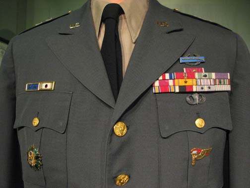 Pathfinder Major General Uniform? - UNIFORMS - U.S. Militaria Forum