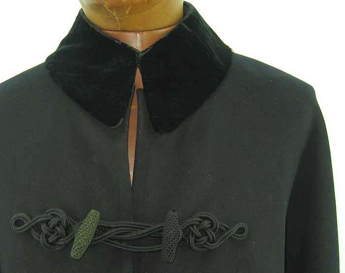 Naval Officer wearing a cape - UNIFORMS - U.S. Militaria Forum