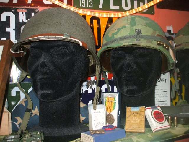 Display Options - HELMET PRESERVATION, DISPLAY, REFERENCE & MISC. - U.S ...
