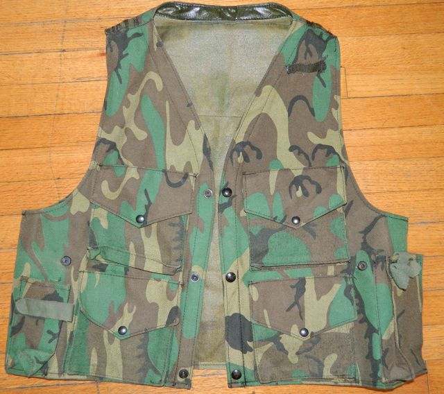 ERDL Nylon custom Ranger vests . - CAMOUFLAGE UNIFORMS - U.S. Militaria ...