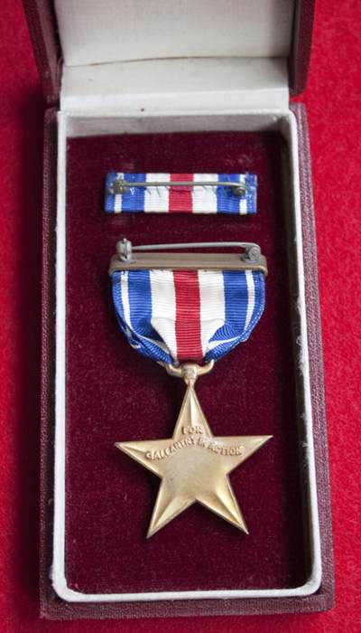 Finally........USN/USMC SS - MEDALS & DECORATIONS - U.S. Militaria Forum