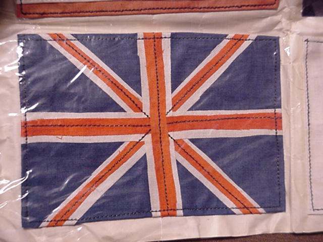 UN arm flags? - MISCELLANEOUS / OTHER - U.S. Militaria Forum
