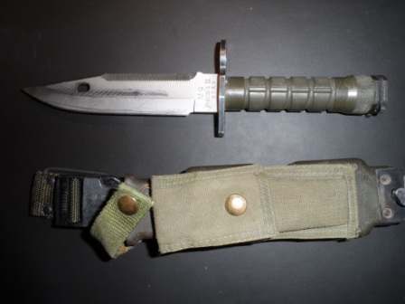 M-9 Phrobis - 1st GEN - Chevron - EDGED WEAPONS - U.S. Militaria Forum