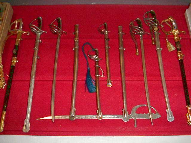 Displaying and hanging swords - EDGED WEAPONS - U.S. Militaria Forum