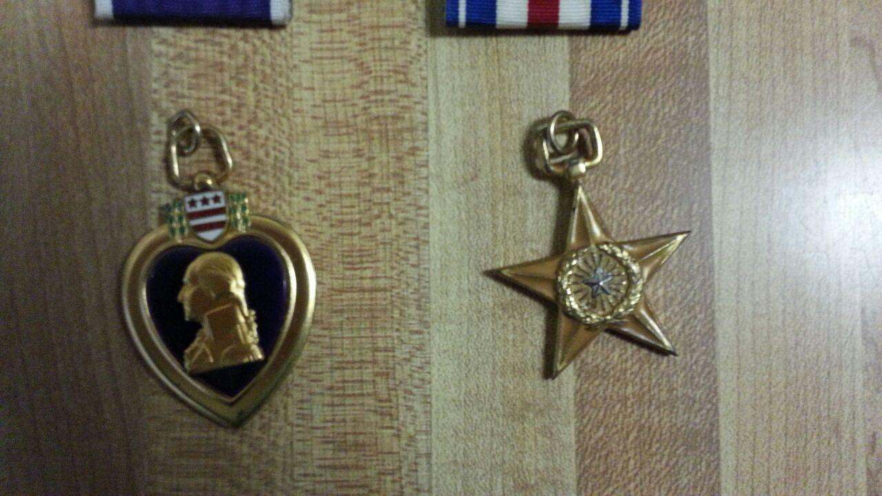 Help...........WWII USMC Silver Star medal - MEDALS & DECORATIONS - U.S ...